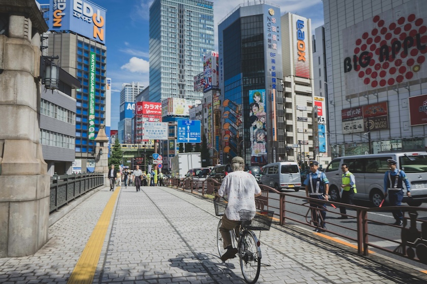 Bicycles in Japan: How to Ride (and Look Great... | Japan Den
